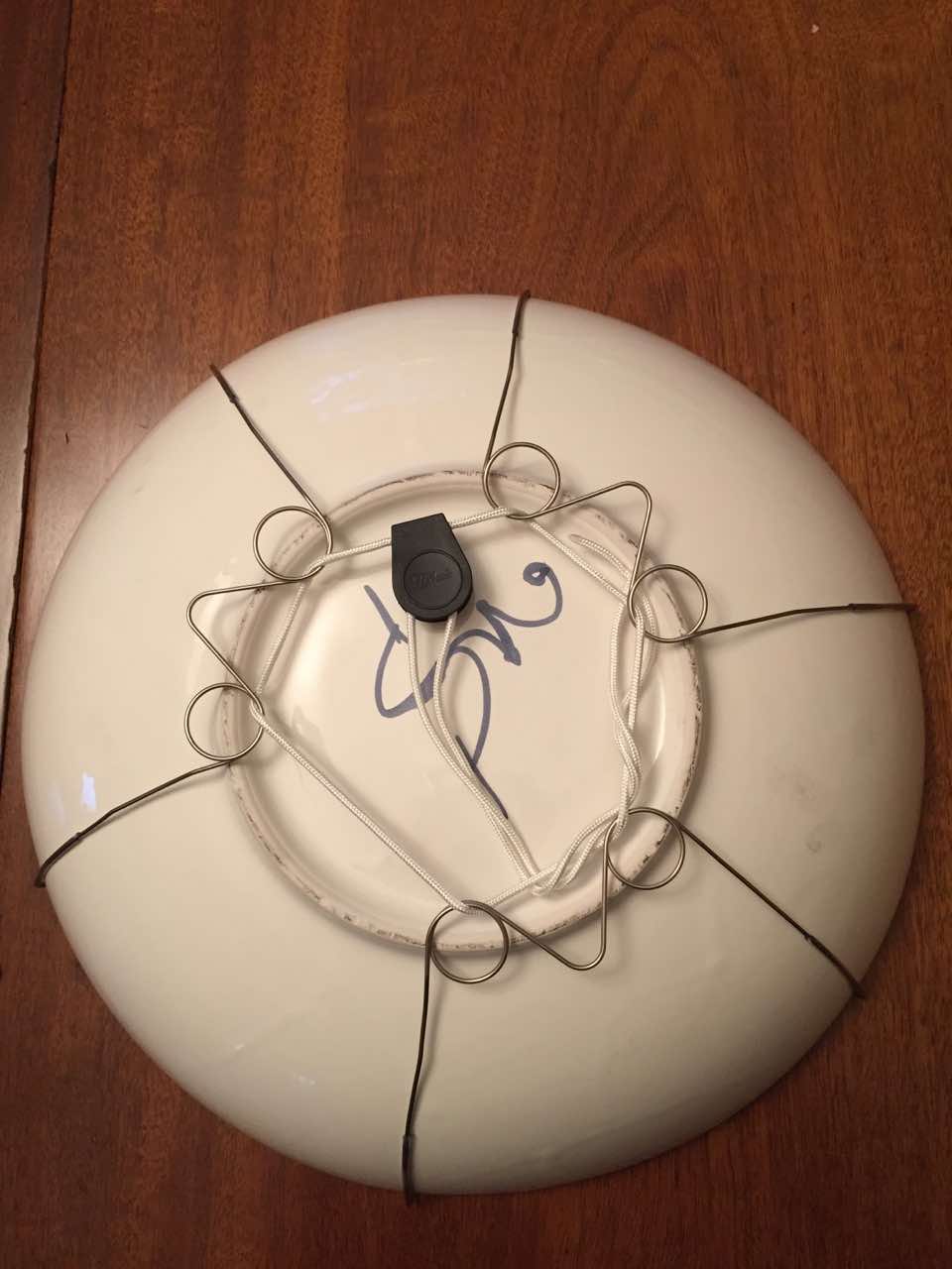 The Foolproof Way to Hang Bowls on Walls! - Display Buddie LLC